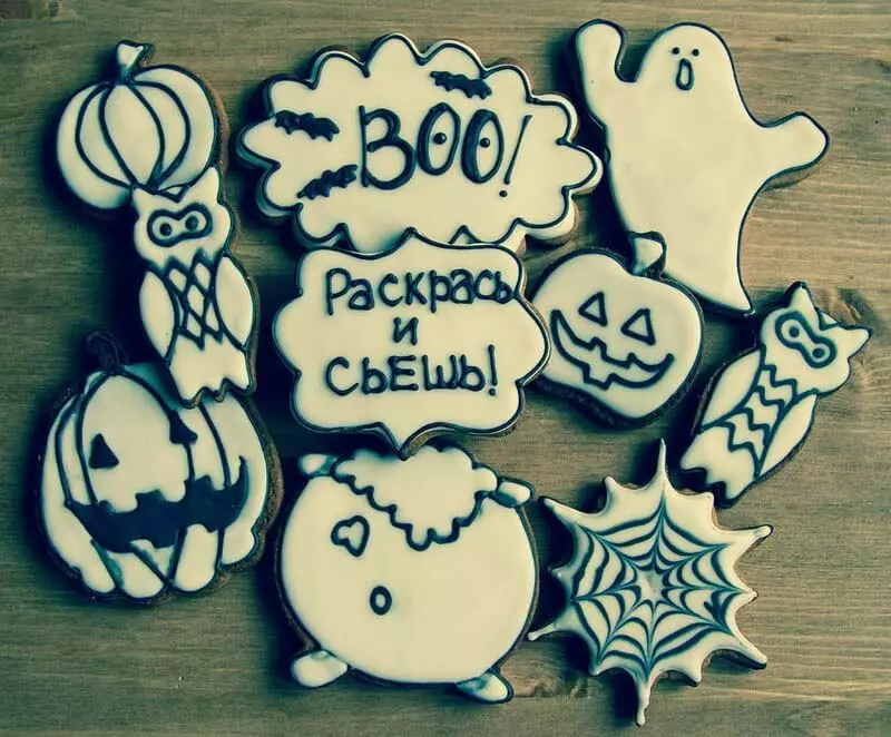 Stencils për Gingerbread në Halloween 3433_2