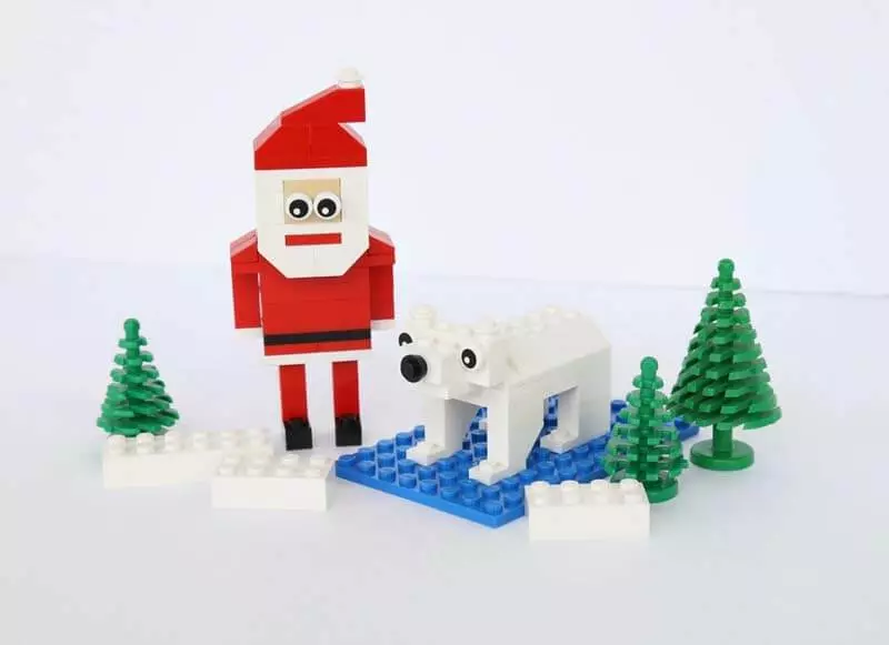 Lego Santa Claus / Santa Claus. Yadda za a yi daga Lego Santa Claus / Santa Claus?
