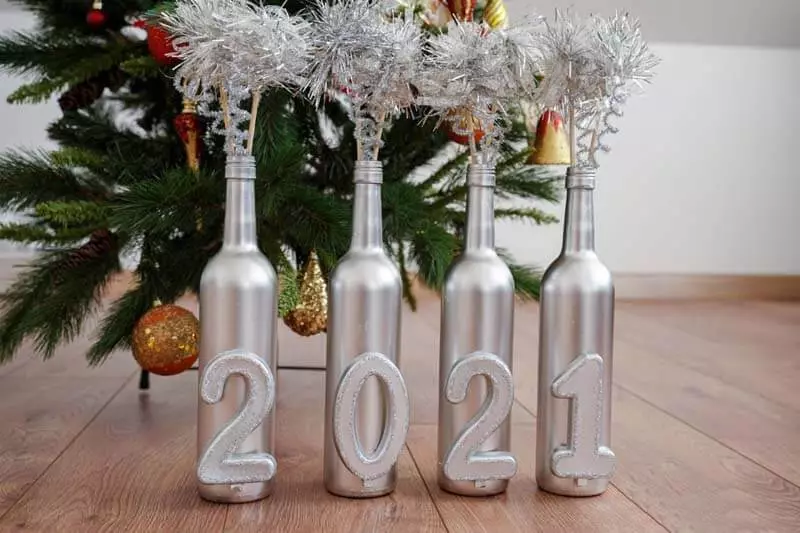 Como decorar a mesa para o ano novo 2021? 362_15