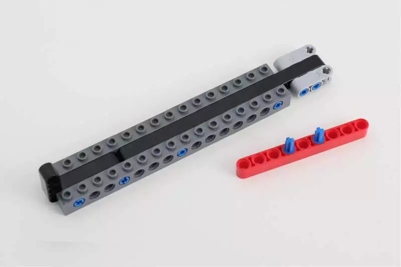 Lego Cross. Πώς να φτιάξετε ένα σταυρό από το Lego; 364_5