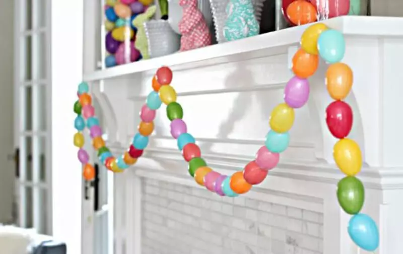 Easter garland with their own hands 591_8