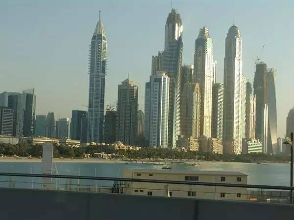 दुबई बाकी कीमतें: दुबई होटल, समीक्षा, तस्वीरें