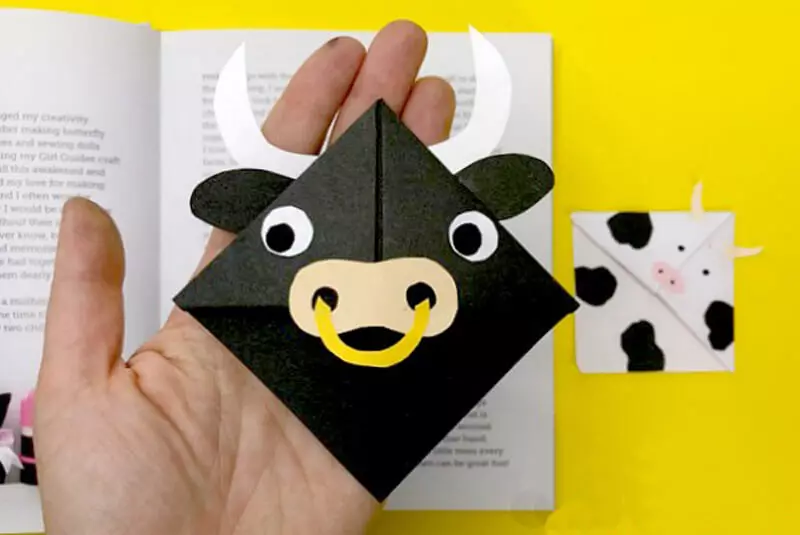 Bookmark for Bull Books. ¿Cómo señalar un libro para un libro en forma de toro? 841_1